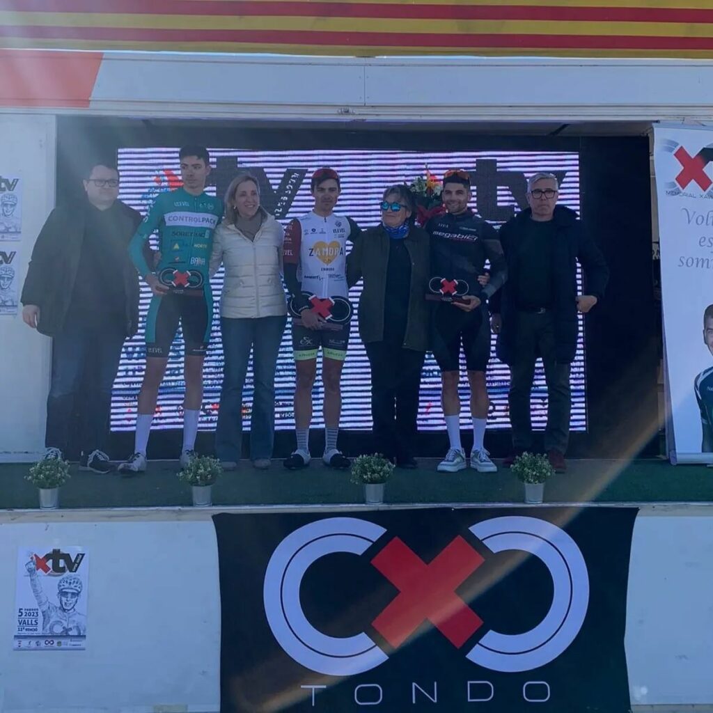 Óscar Rota le da la primera victoria del año al Zamora Enamora en Valls ...