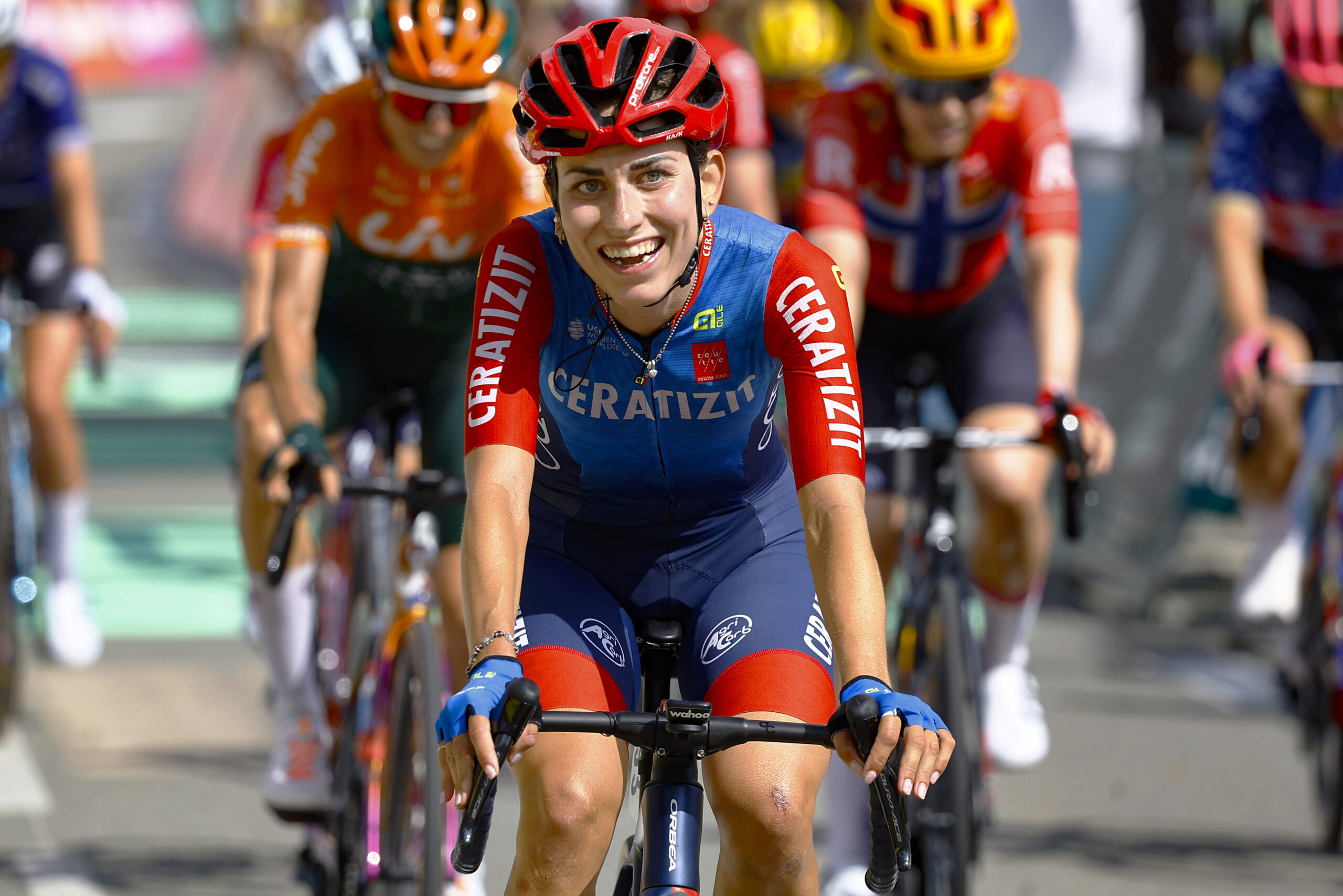 Alice Arzuffi, una gran escaladora para el LABORAL Kutxa - El Pelotón