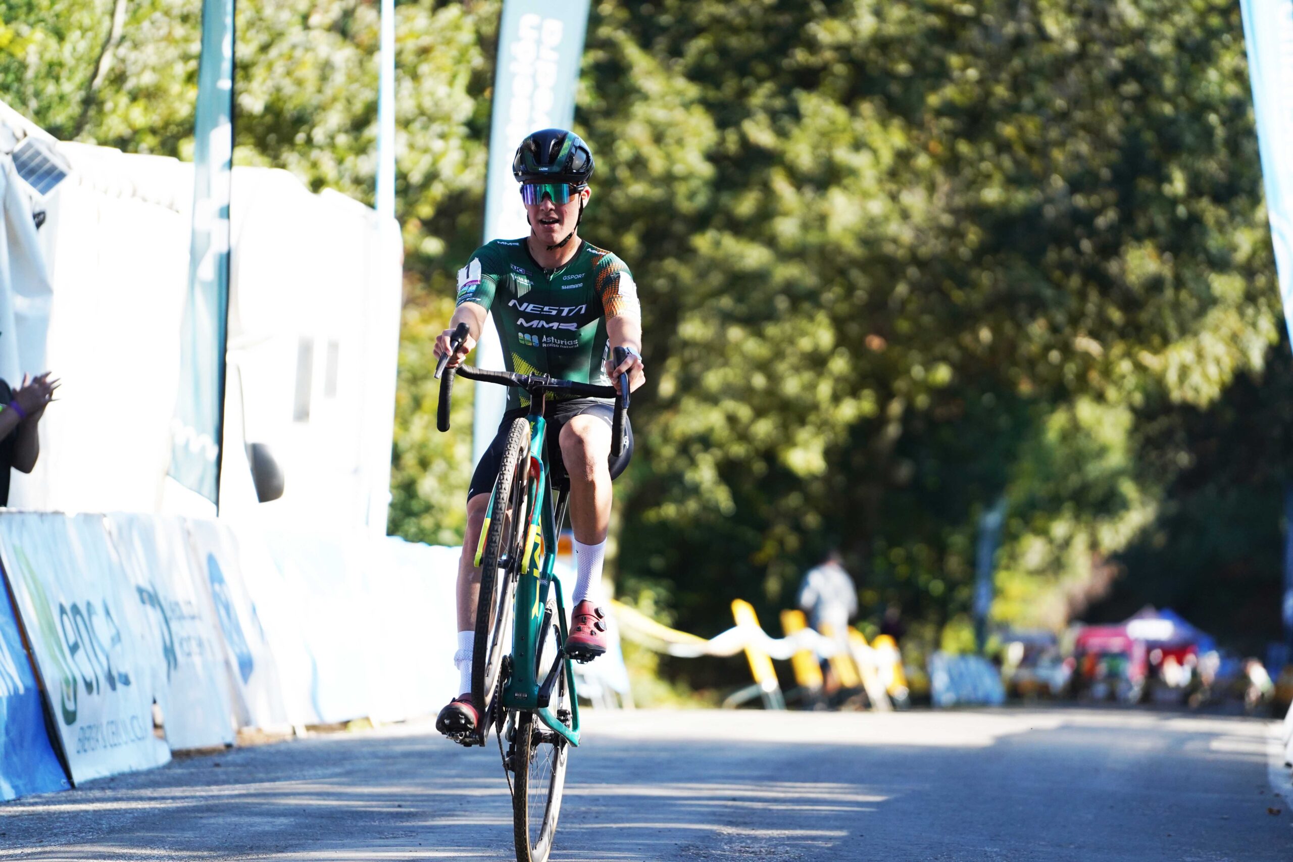 Nuevo pleno para el Nesta MMR Cycling Team en Marín - El Pelotón